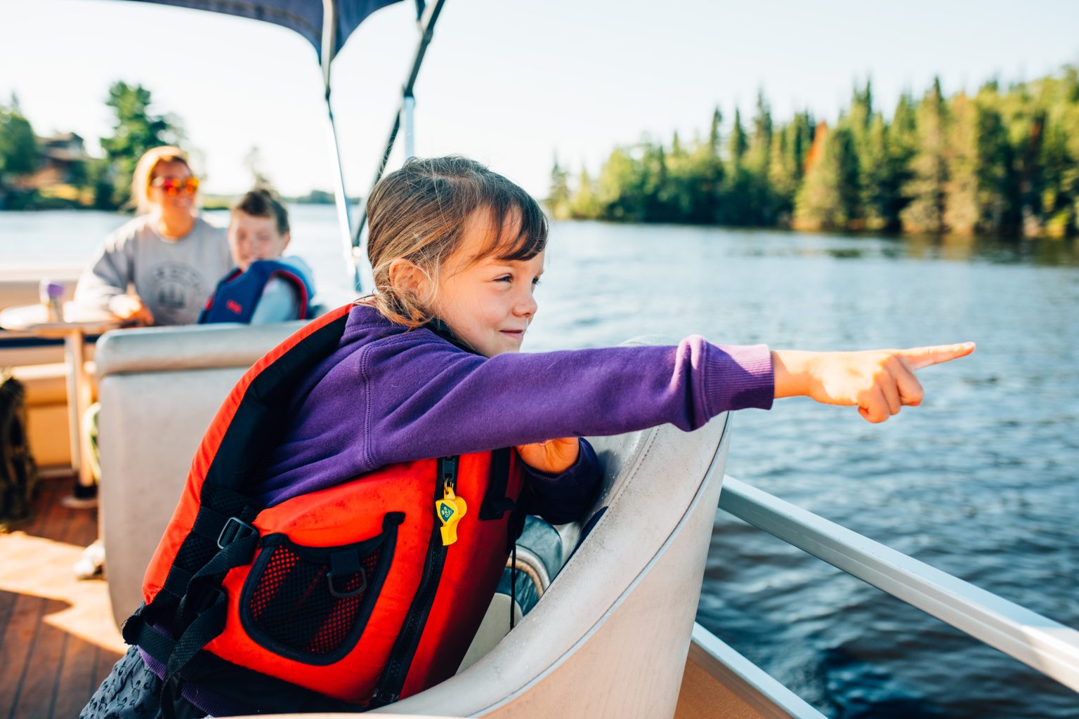 Scenic Lake Tours/Charters & Lake Taxi > Lake of the Woods Marina